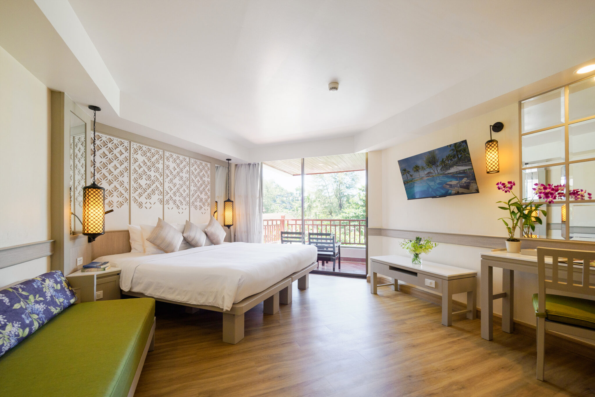 Katathani Phuket Beach Resort - Phuket Tourist Association