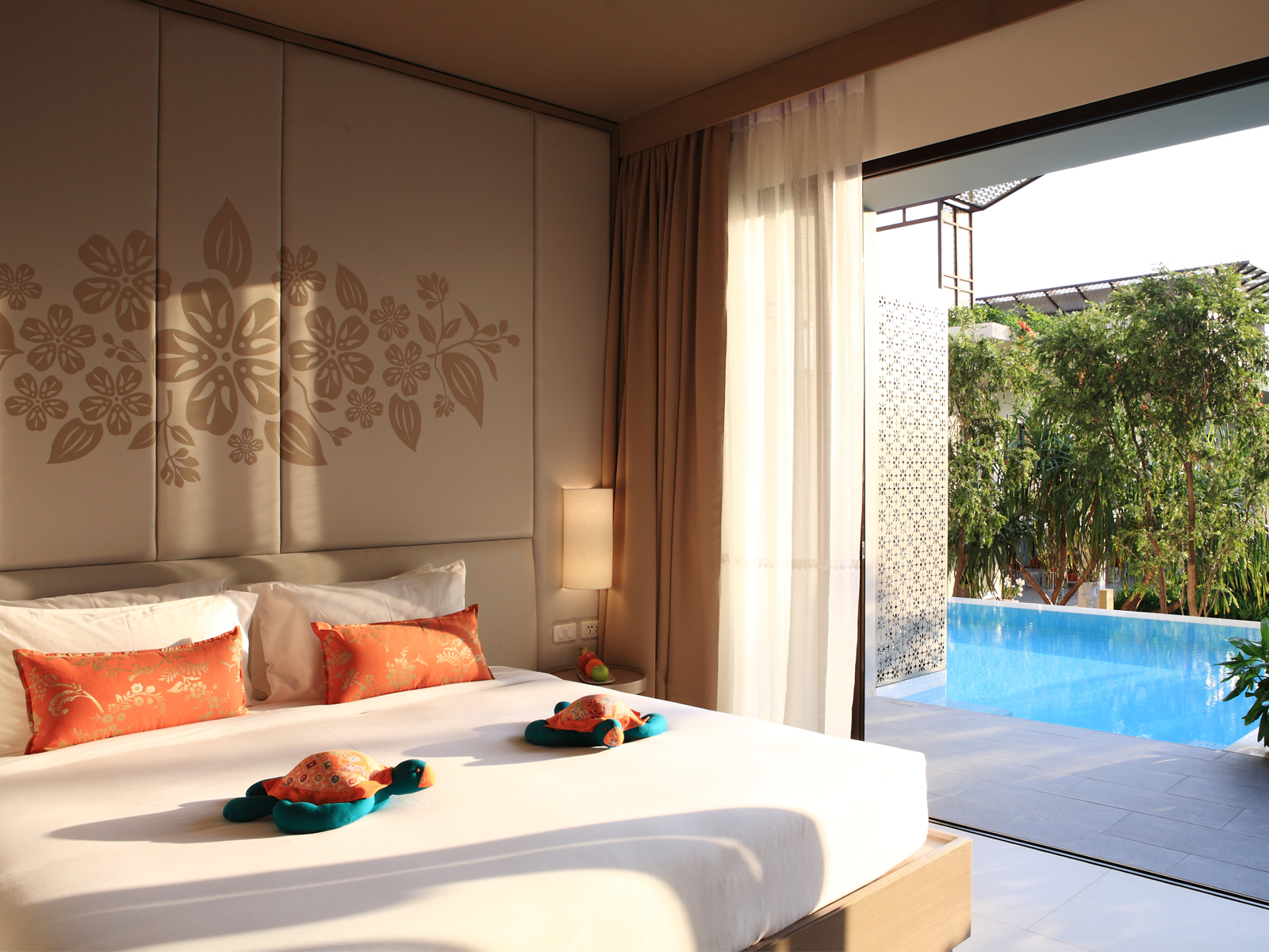 Proud Phuket Hotel - Phuket Tourist Association