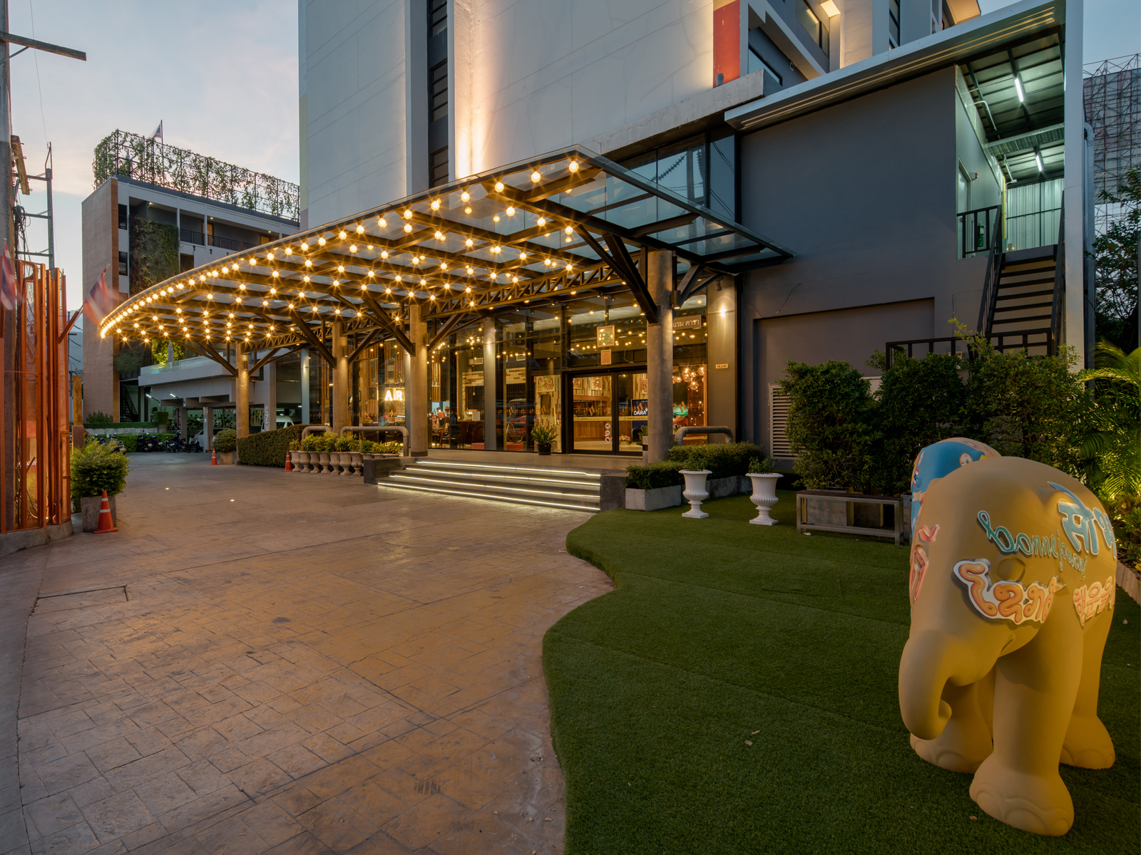 Dara Hotel - Phuket Tourist Association