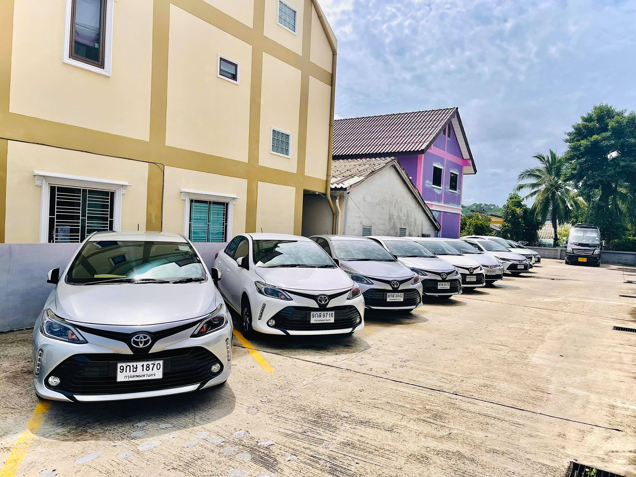 TRUE LEASING CO.,LTD. - Phuket Tourist Association